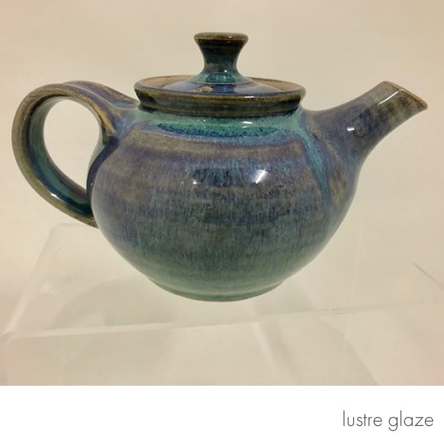 Small round teapot – St. Andrews Pottery